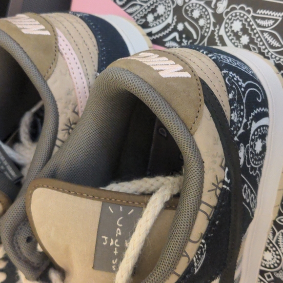 Nike | Shoes | Travis Scott Sb Special Box Ds Og All | Poshmark